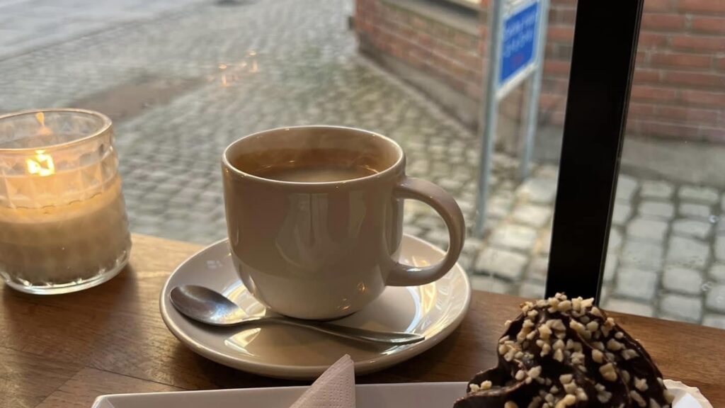 Find inspiration: De bedste studievenlige caféer i Aalborg